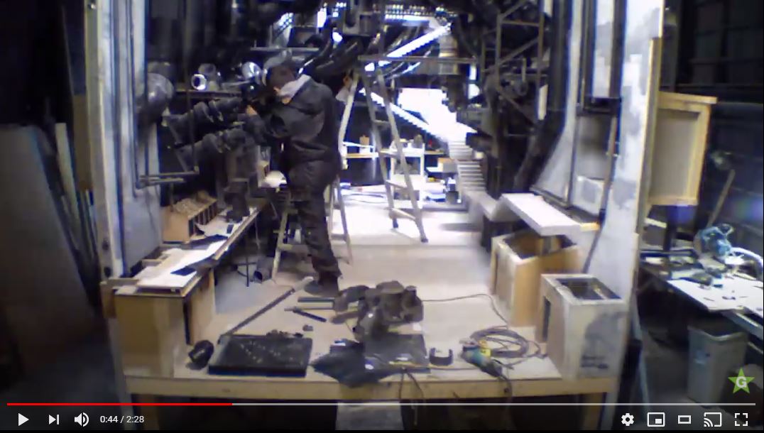 とにかく地道！ ストップモーションアニメ『JUNK HEAD』メイキング映像 緻密なセットの制作過程を早回しでどうぞ – ホラー通信